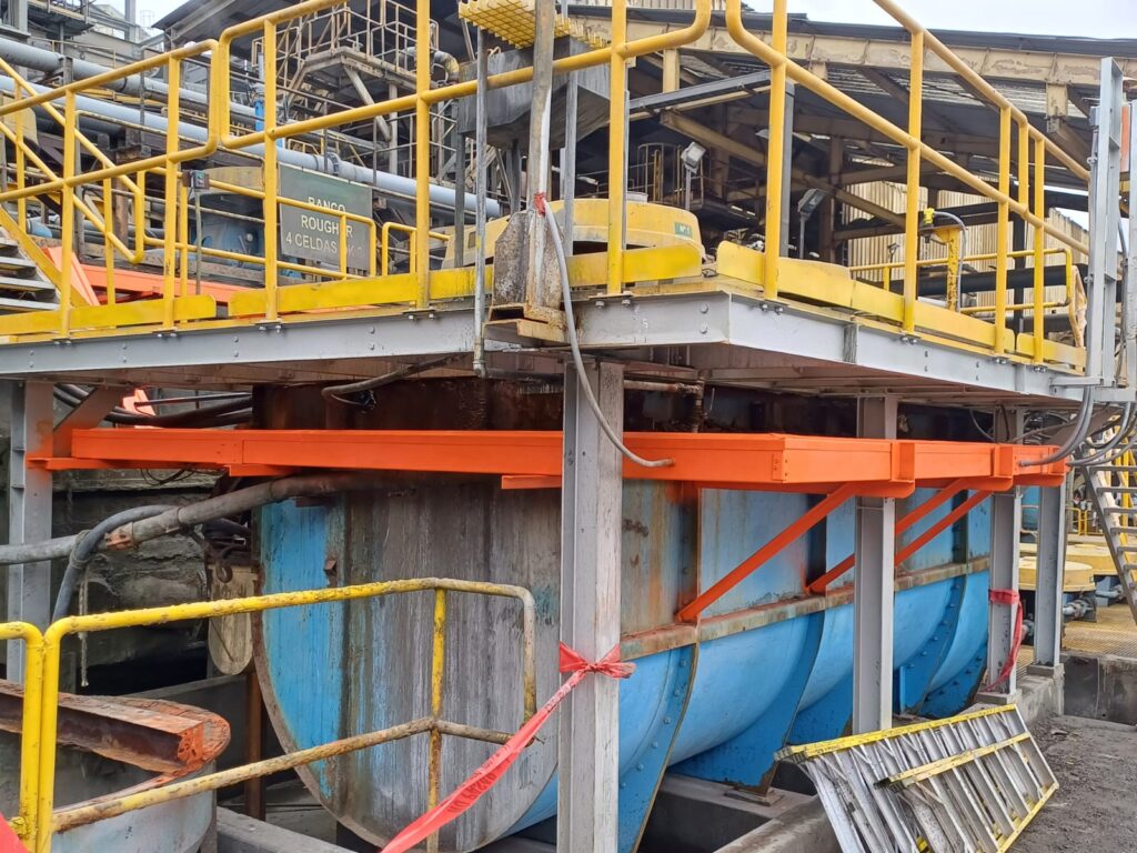 Suministro e instalación de bandejas portacables - SERMEP